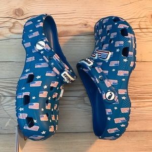 CROCS | Shoes | Crocs Vineyard Vines Classic Clog | Poshmark